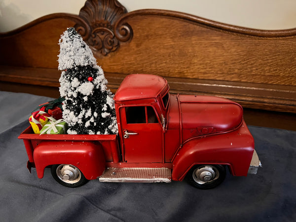 Rusty Red Christmas Ute - Faeren Designs
