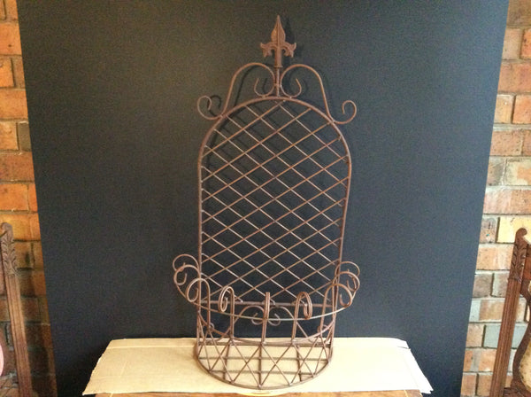Large Rust Wall Basket - Faeren Designs